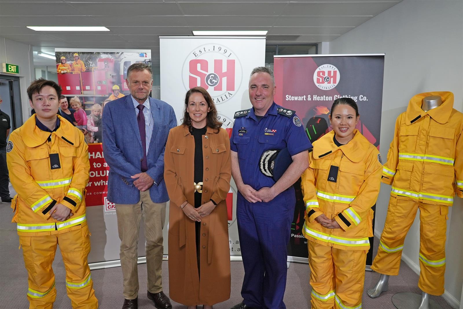 New set of yellows for CFA firefighters | CFA News & Media