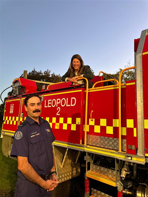 Leopold brigade members get the keys to their new tanker | CFA News & Media