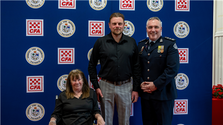 Heroic tradie honoured for life-saving rescue | CFA News & Media